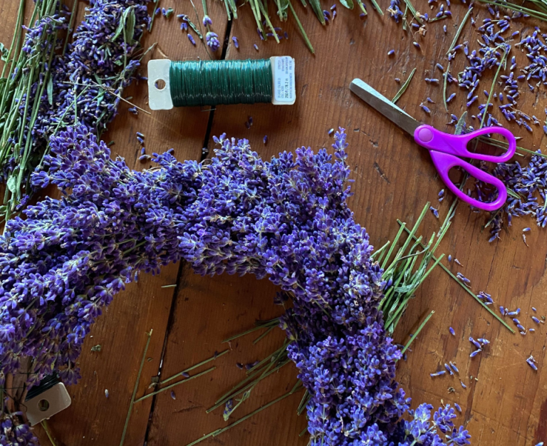 Lavender Wreath Making Workshop - Discover Baltimore County